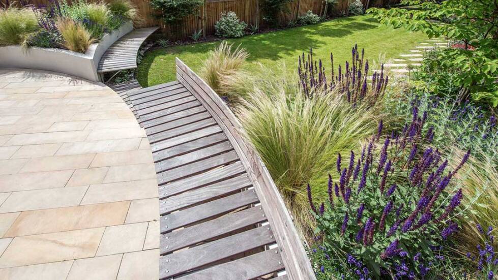 Bespoke Garden Benches in London | Beautiful Garden Seating
